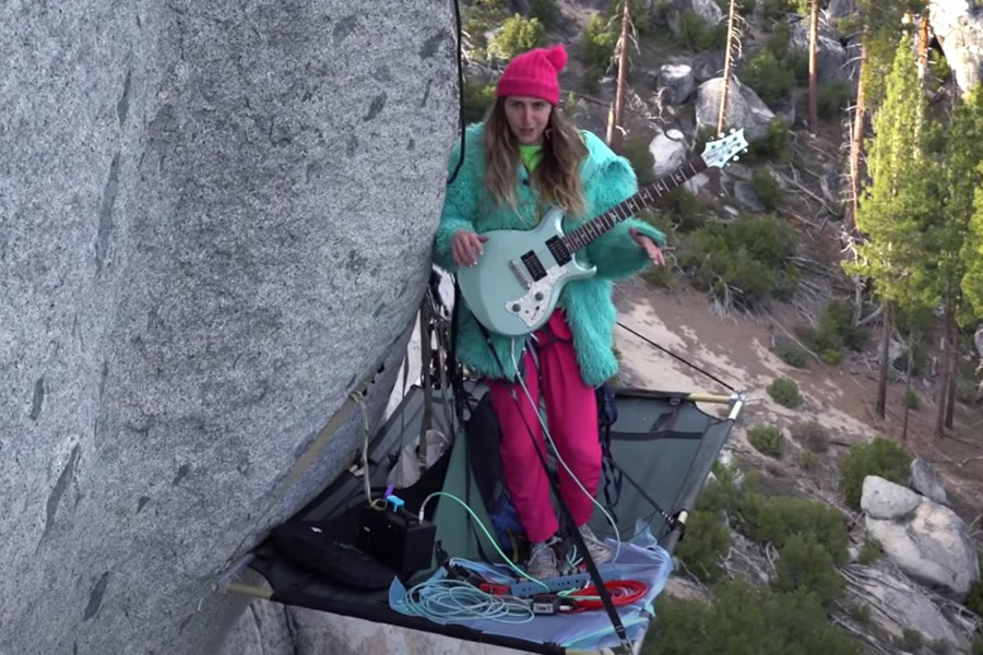Portaledge Concert or Self-Care Routine? Watch This Crooning Climber ...