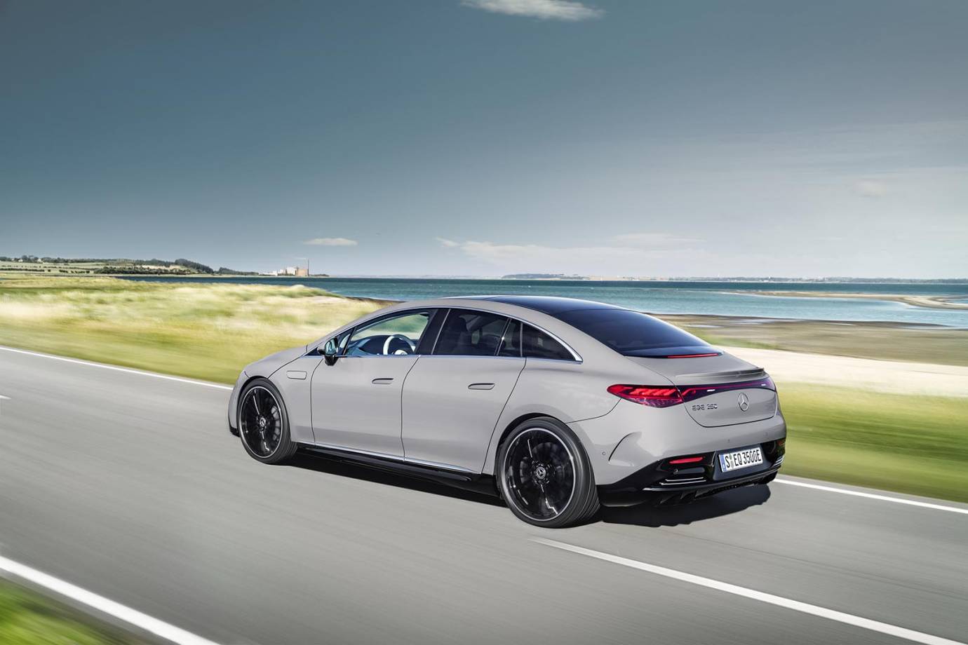 All the Bells and Whistles in a Smaller Package: 2023 Mercedes EQE 350 ...