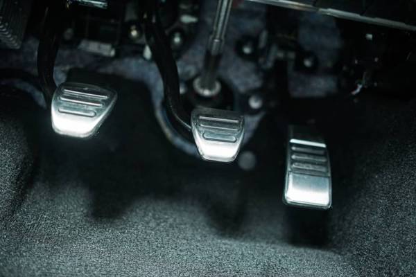 Life Skills: How to Drive a Manual Car | GearJunkie