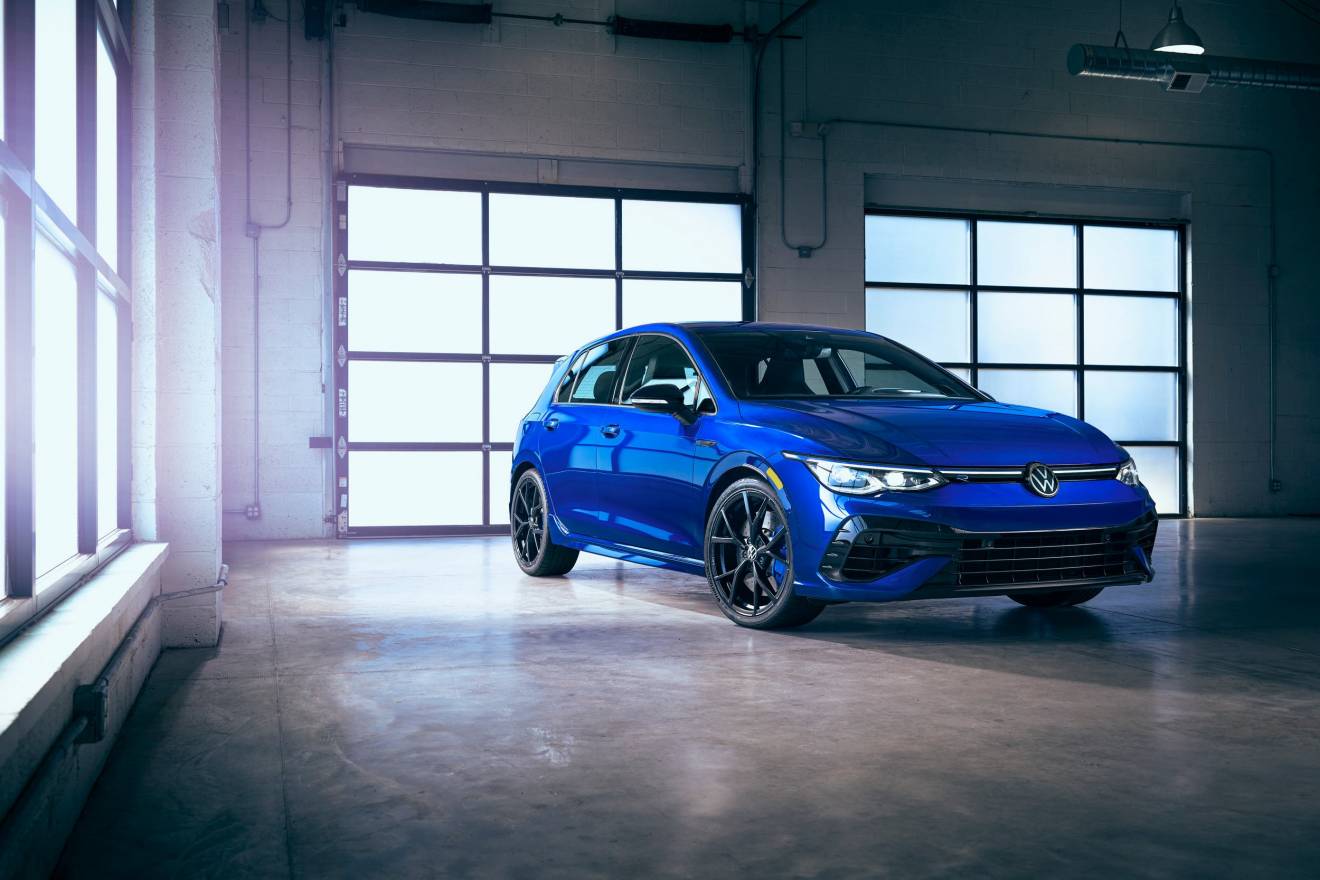 Subtle but Special: 2023 VW Golf R 20th Anniversary Edition | GearJunkie