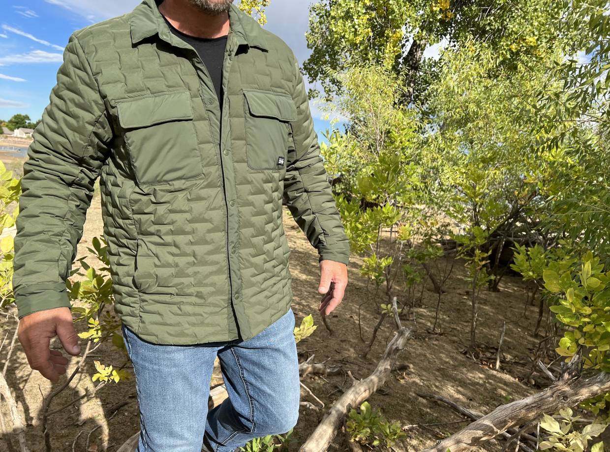 Mountain Hardwear StretchDown Light Shacket Review: The Shacket Trend ...