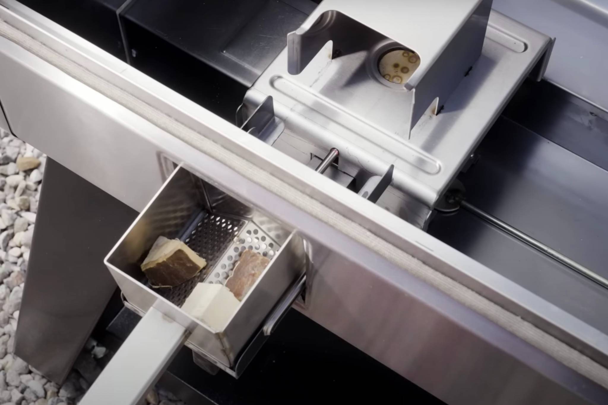 Camp Chef's Woodwind Pro: Smoking Competition With a Secret Weapon ...