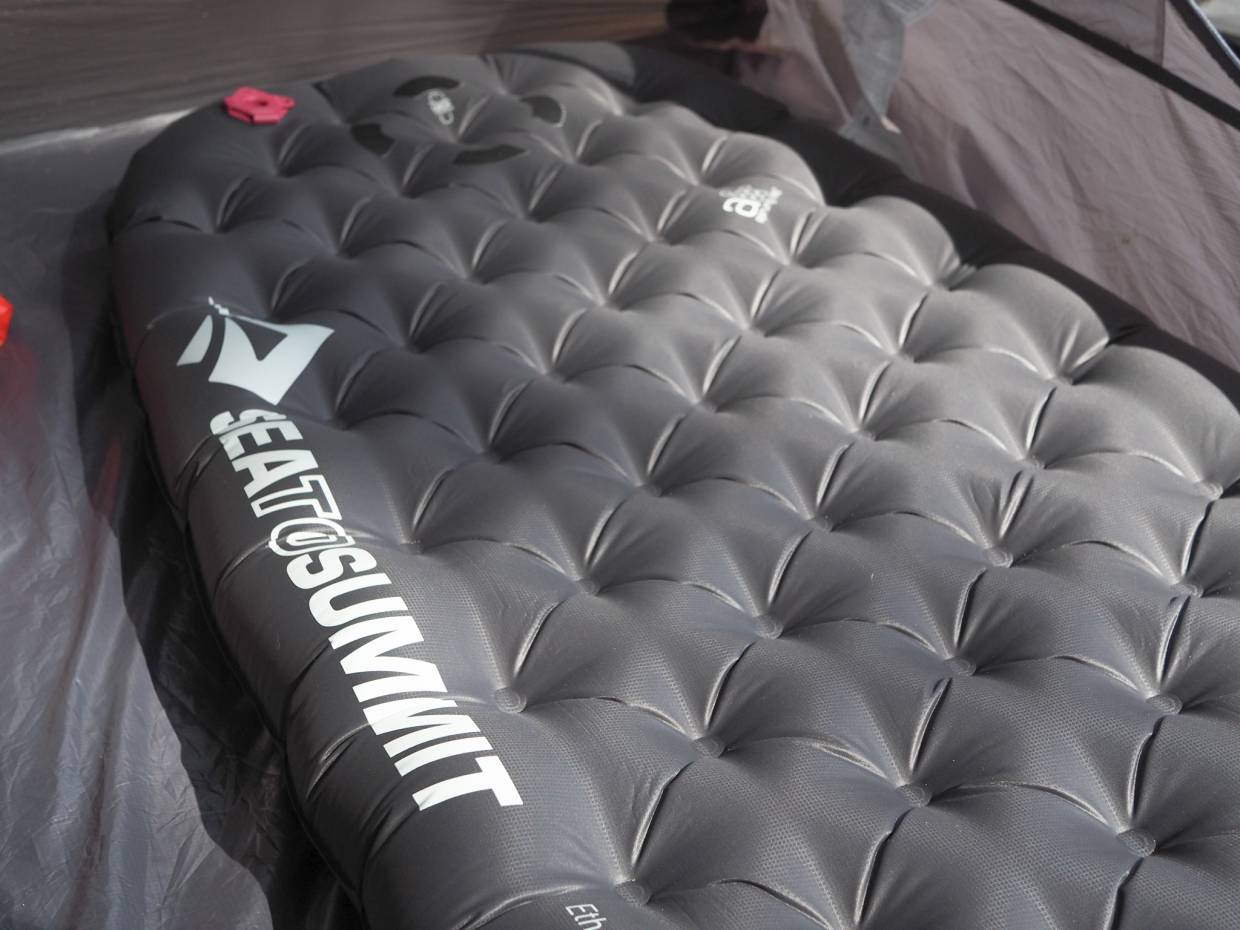 Women's Sea to Summit Ether Light XT Extreme Pad Review: Side Sleepers ...