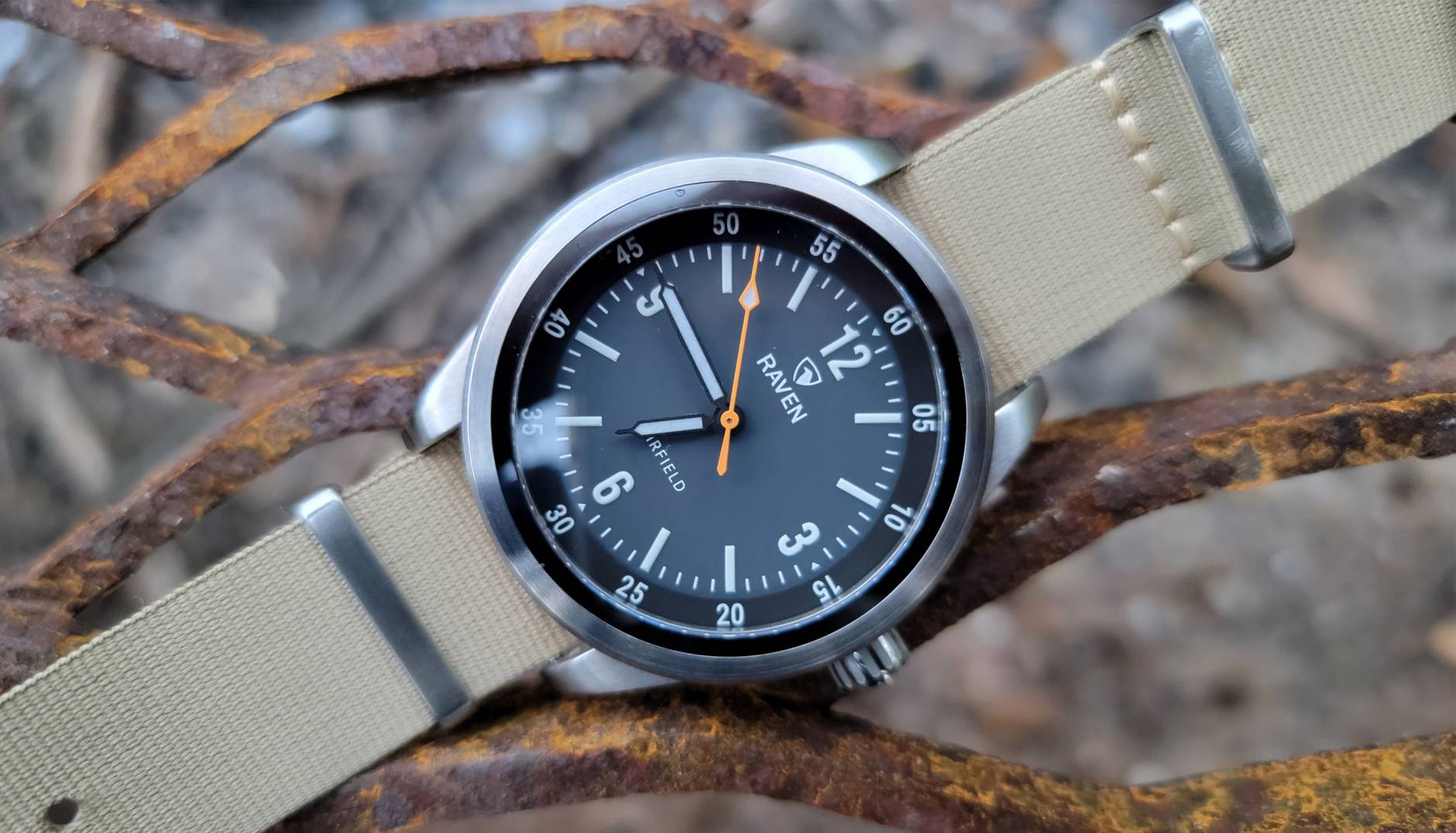 Raven Airfield Watch Review: A Soaring Success in Style, Utility ...
