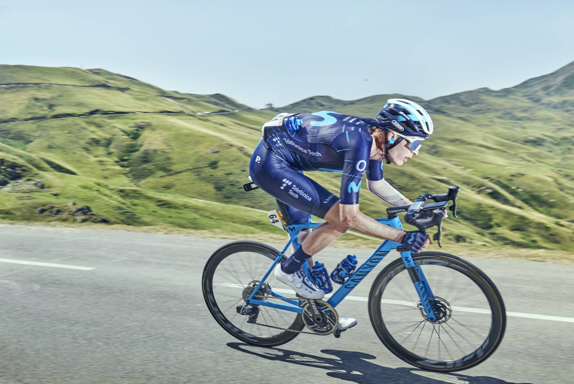 Canyon Ultimate Road Bike: Faster, Lighter, Stiffer, but Still Classic ...