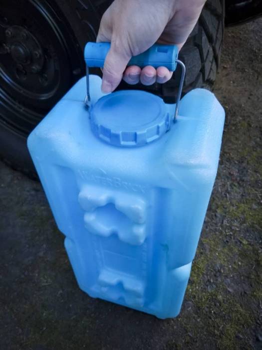 The Best Overland Water Storage Containers for Long-Distance Travel ...
