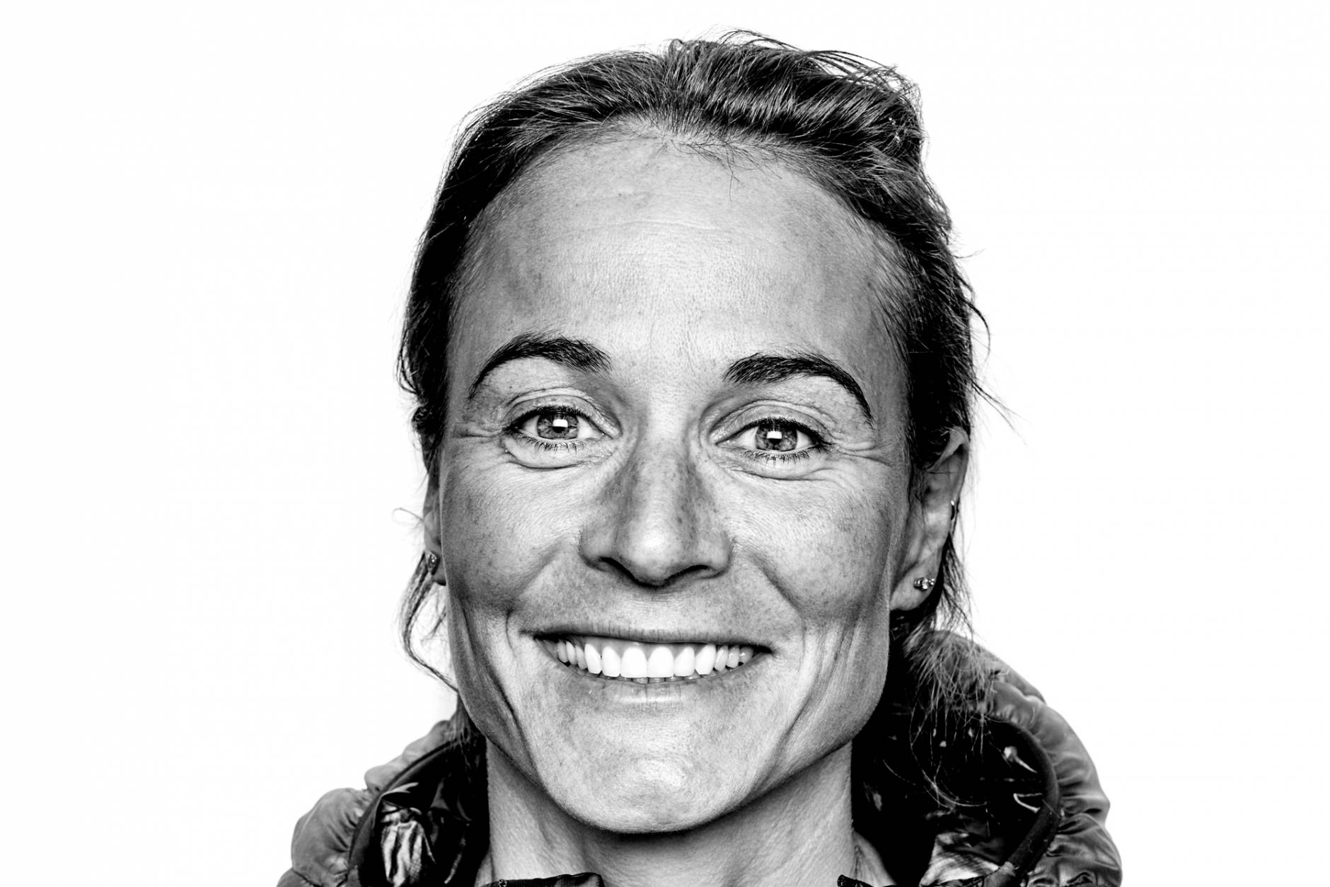Hilaree Nelson, Lauded Ski Mountaineer & The North Face Captain, Dies ...