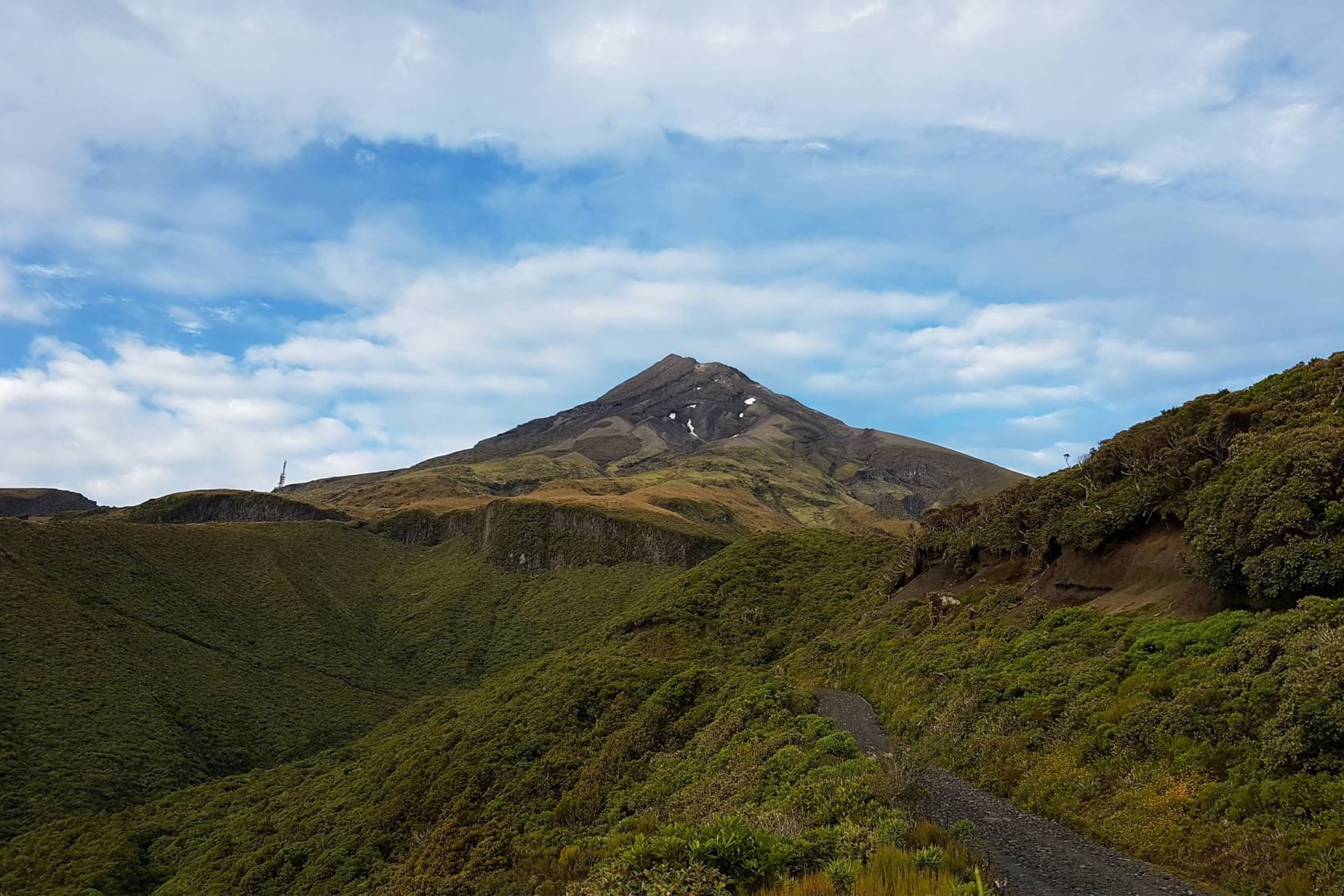 Climbing Mt. Taranaki, New Zealand: A Local's How-To Guide | GearJunkie