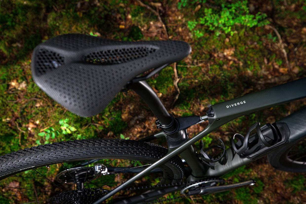 Specialized Diverge Gravel Bike Gives Riders Damped Rear Shock | GearJunkie