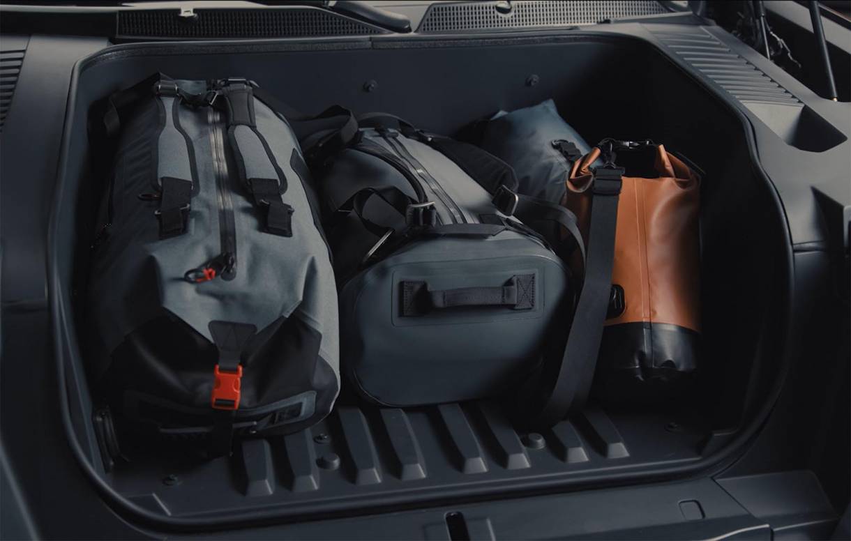 2024 GMC Sierra EV: Transformer Bed, 400-Mile Range | GearJunkie