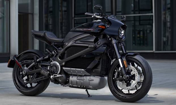 The 9 Best Electric Motorcycles Worth Throwing a Leg Over