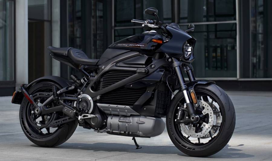 The 10 Best Electric Motorcycles Worth Throwing a Leg Over | GearJunkie