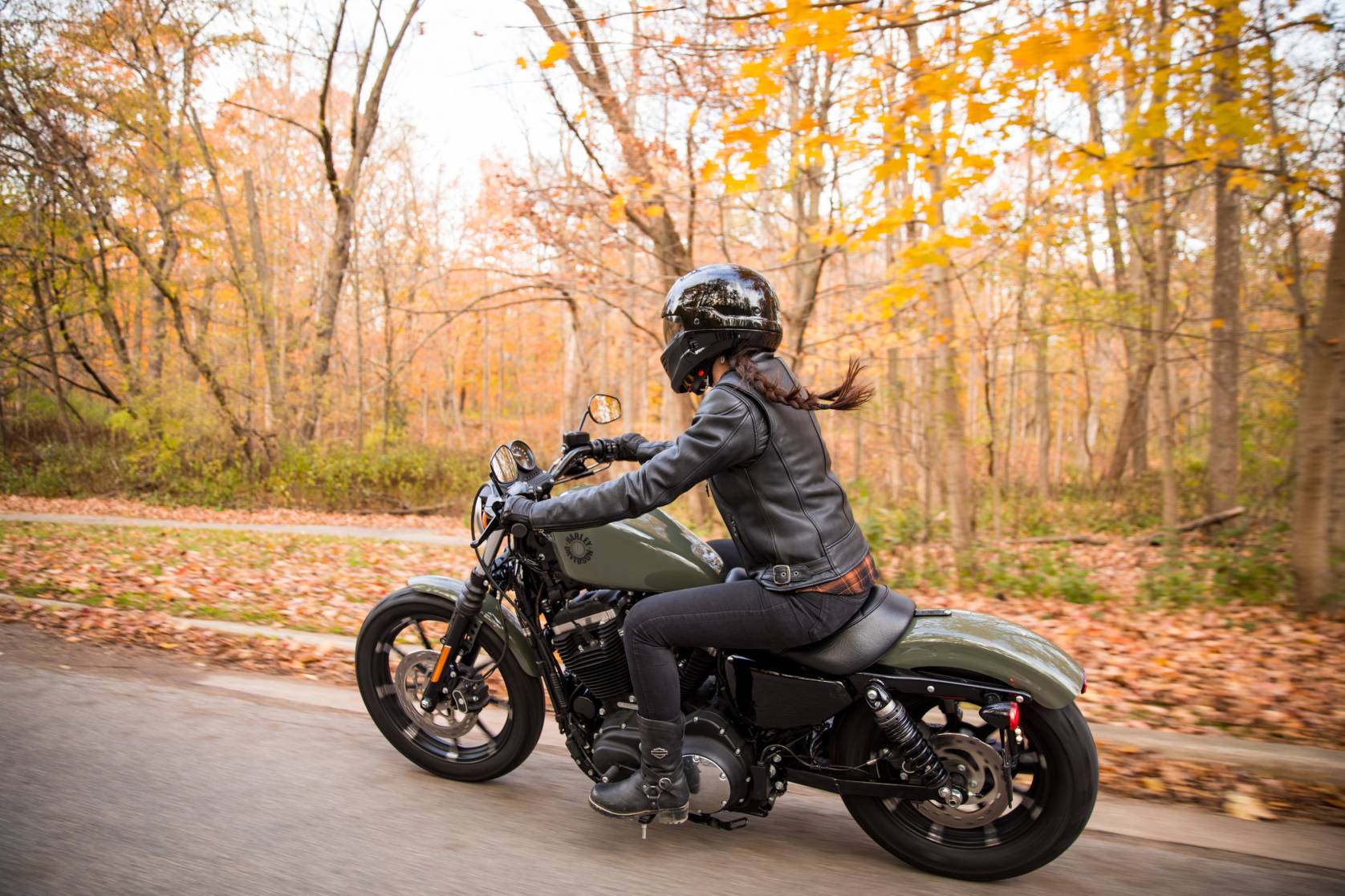 Fall Leaves Rides: Best US Motorcycles Routes