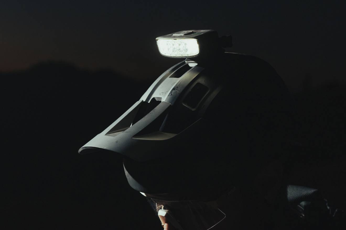 US-Made 'Hangover' Helmet Light Claims Better Light With Unique Beam ...