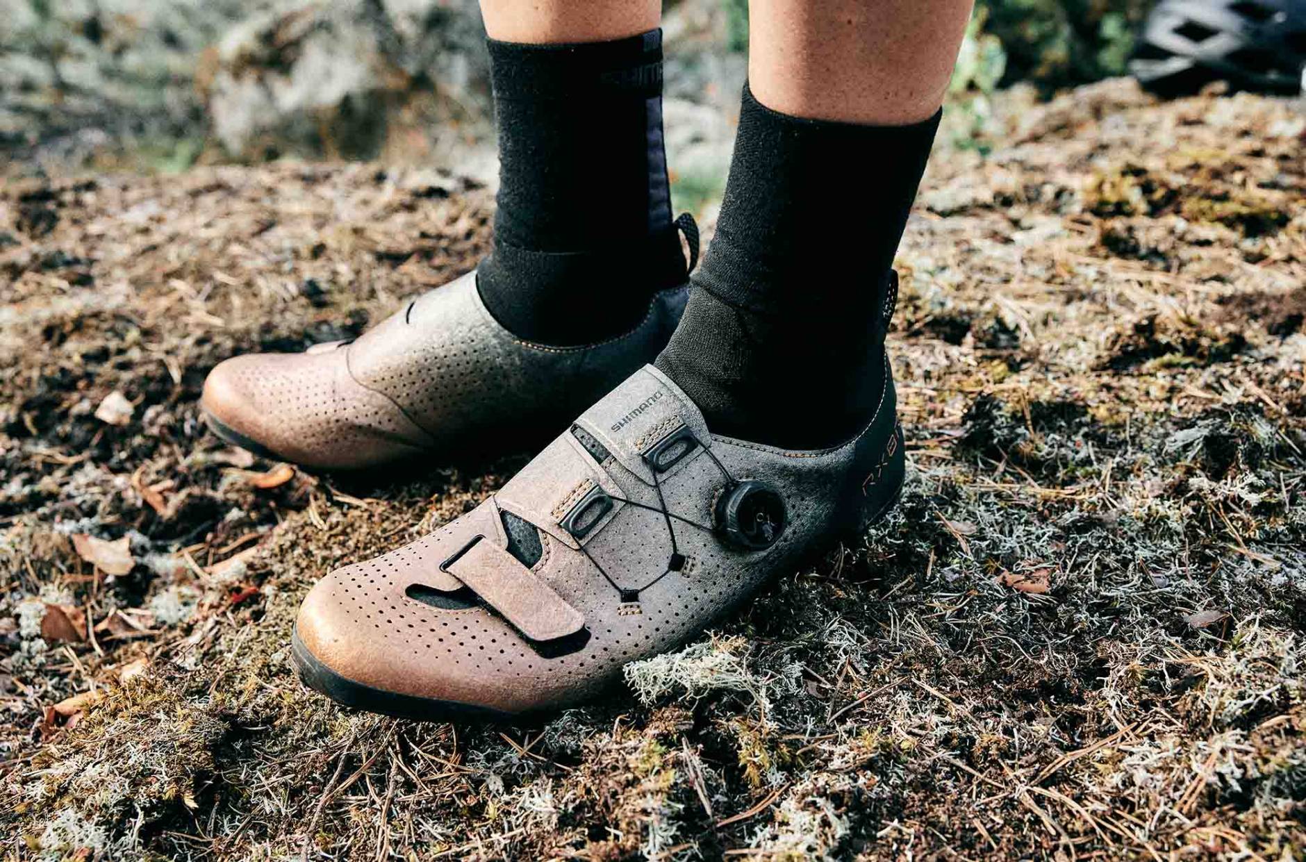 First Look: Shimano RX801, RX8R 'Featherweight' Gravel Cycling Shoes ...