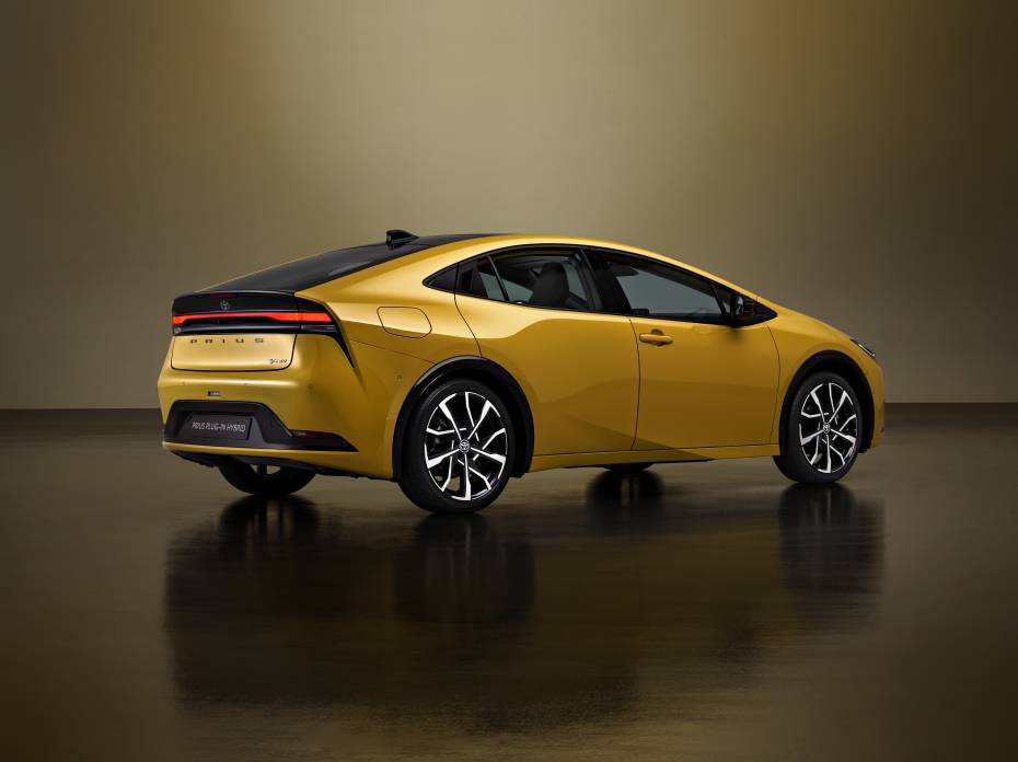 2023 Toyota Prius Gets a Radical Redesign but Won’t Go All-Electric ...