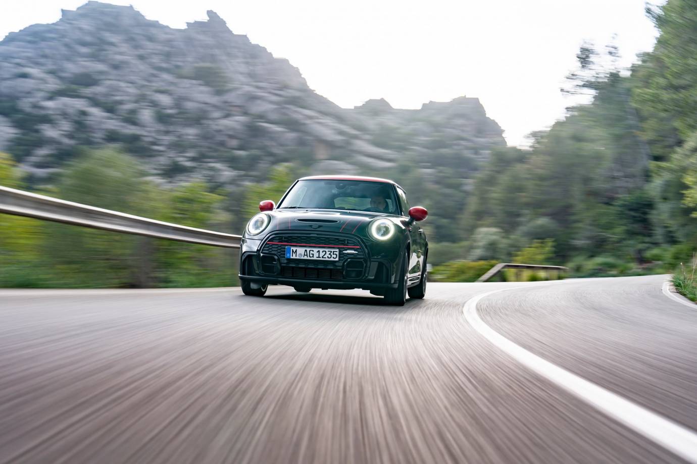 Mini USA Launches Manual Transmission Driving School | GearJunkie