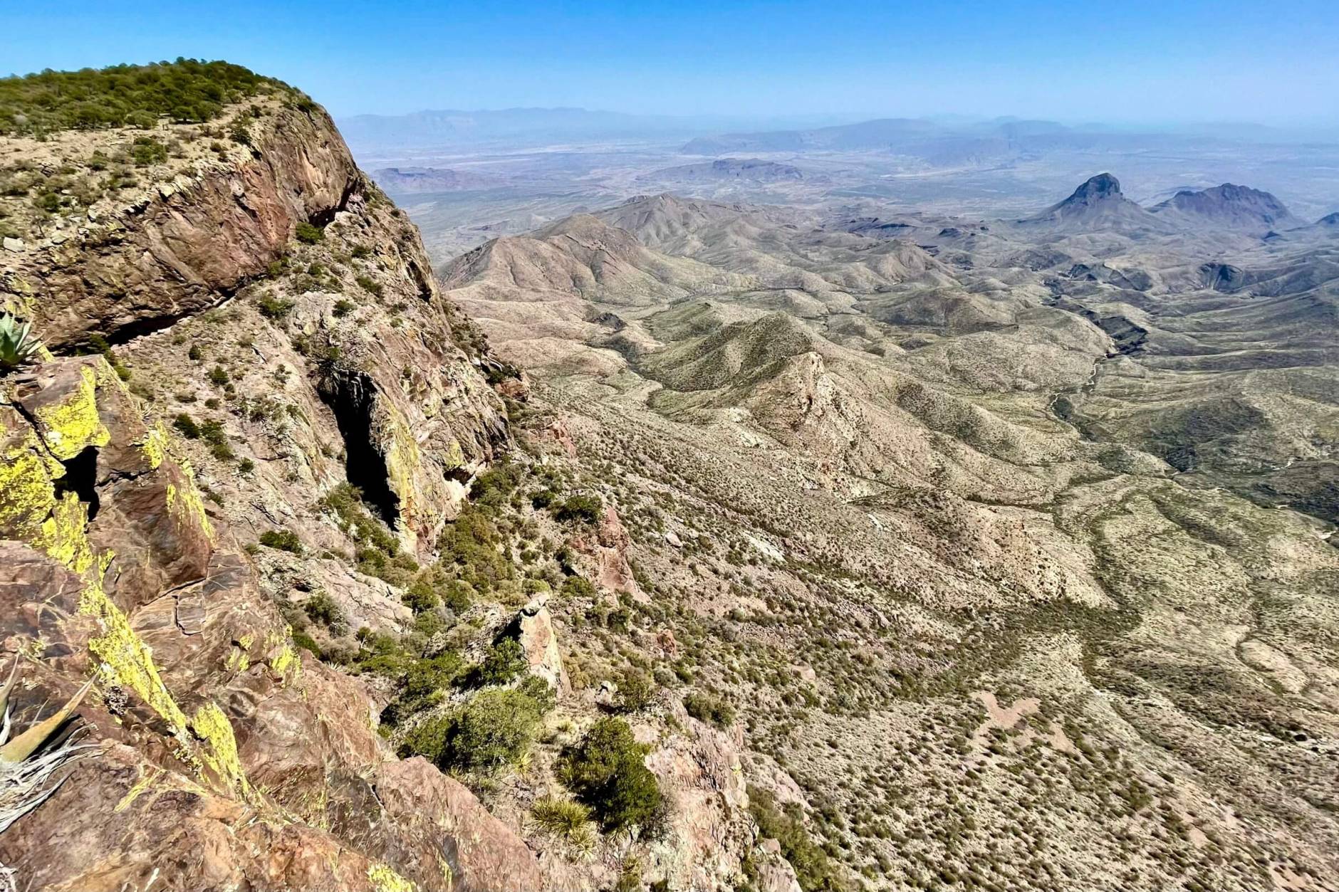 From the Rio Grande to the Chisos Mountains: A Guide to Big Bend ...