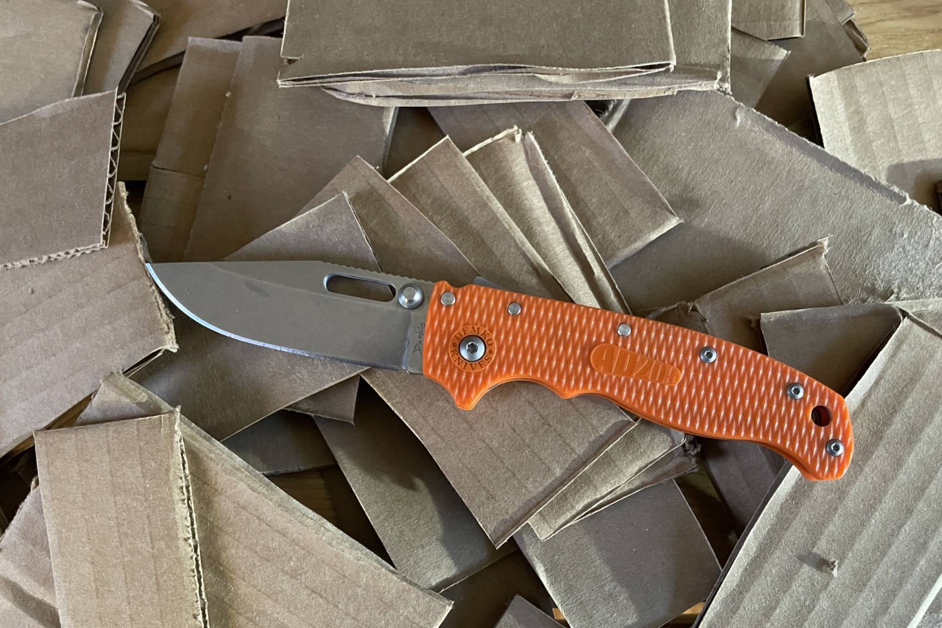 Demko Knives AD 20.5 Review: Why I Don't Love This Fidget-Friendly ...
