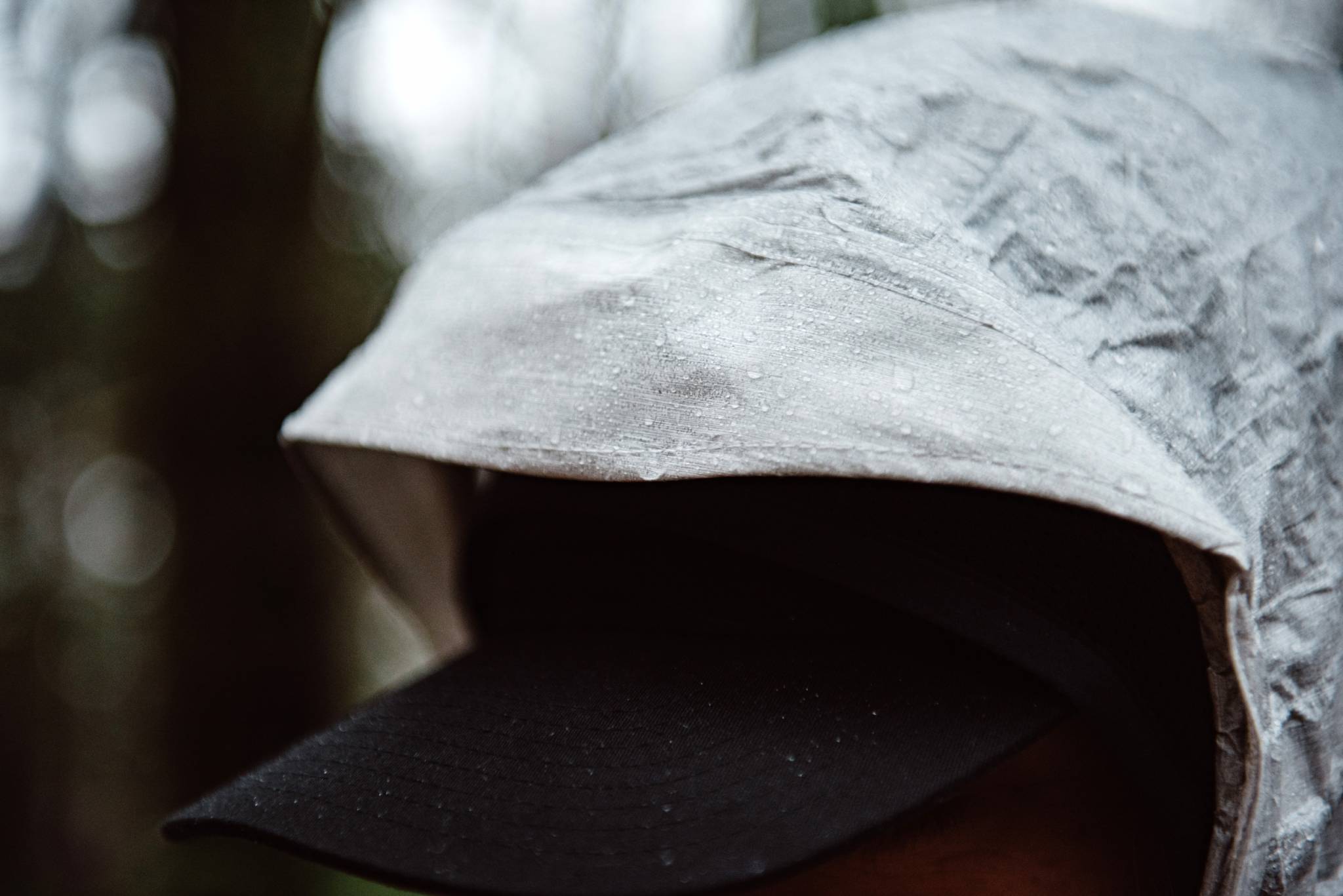 Extremely Limited: Hyperlite Relaunches Dyneema Rain Shell | GearJunkie