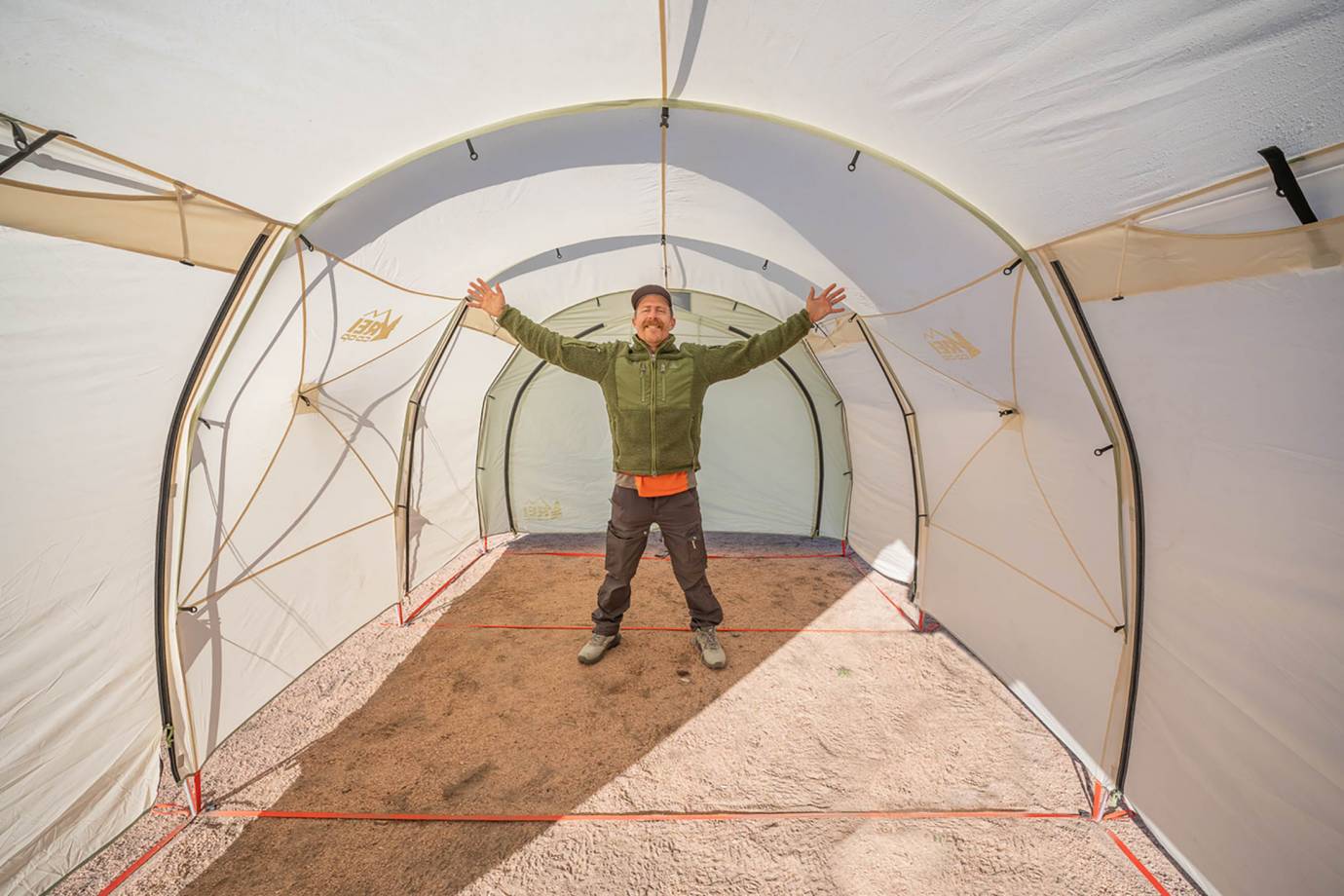 Hunting Scandal, Robot Writers, the Best Tent in Years, and More: GearJunkie 2022 in Review ...