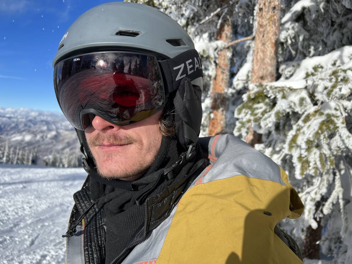 Zeal Optics Hangfire Goggle Review: Putting Air Traffic Control Tower ...