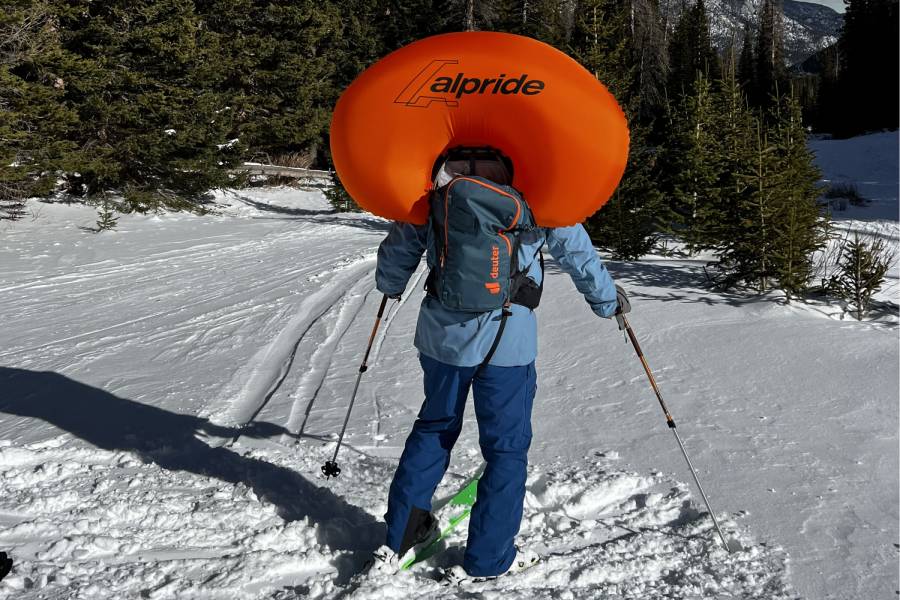 Deuter Alproof Pack With Alpride E2 Review: Lightweight, Rechargeable ...