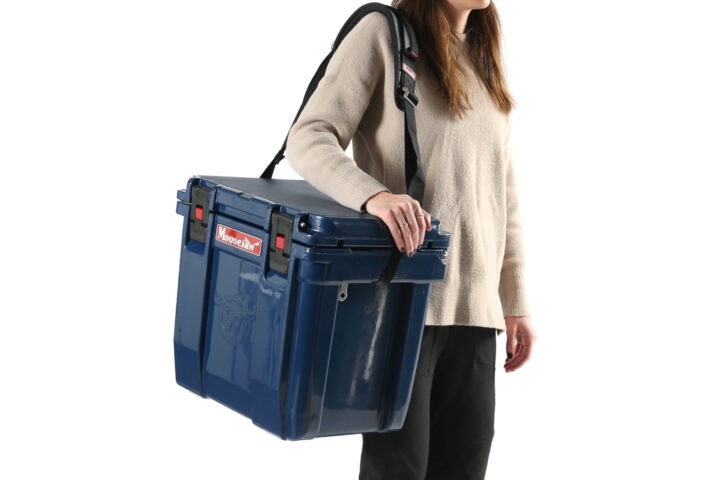 Have a Chill Summer With These Moosejaw Coolers | GearJunkie
