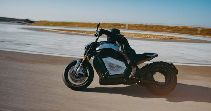 Fly like a Finn: Verge Hakkinen Signature Edition Electric Motorcycle | GearJunkie