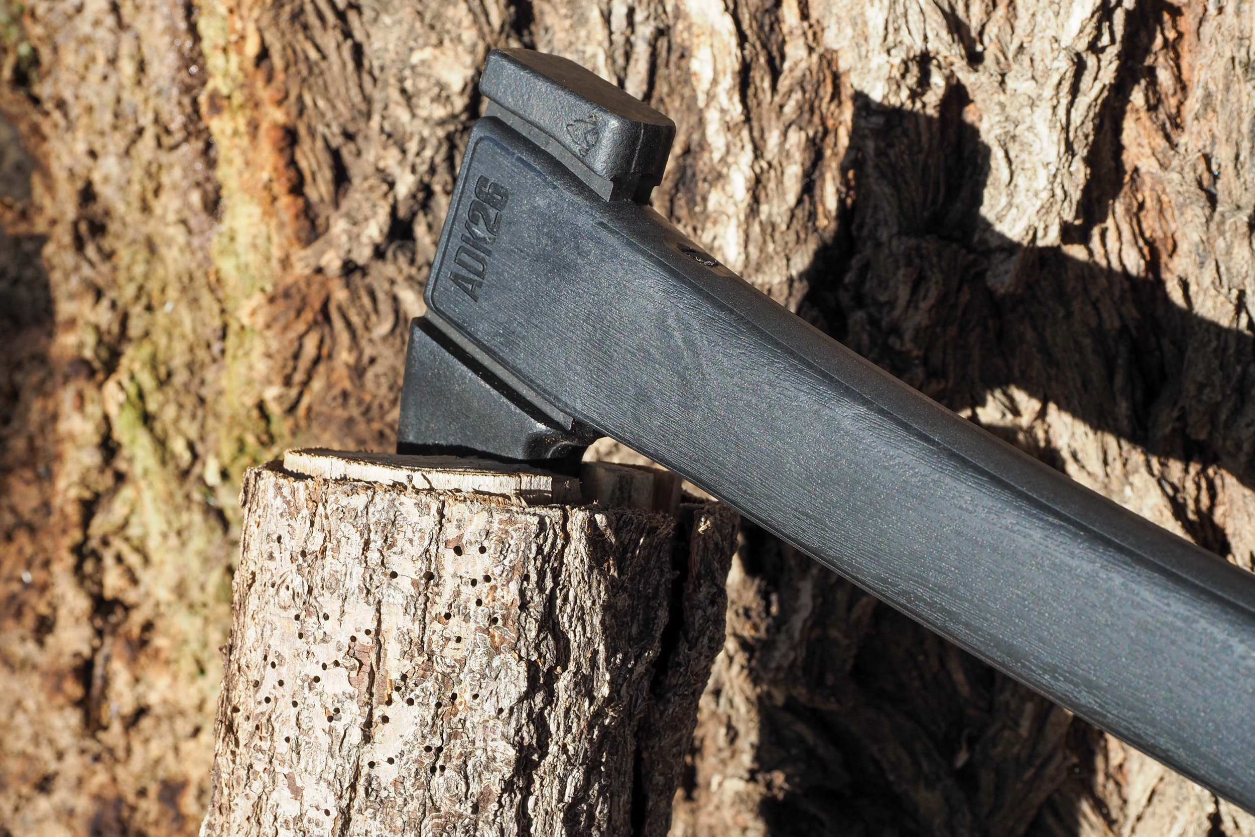 AGAWA ADK26 First Look: Packable Hatchet Transforms Into an Axe ...