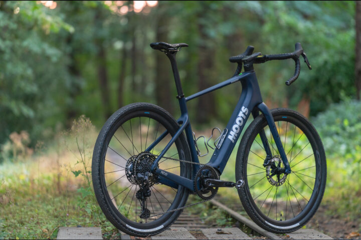 Moots Launches First Carbon Frame Bike, and It's Electric! | GearJunkie