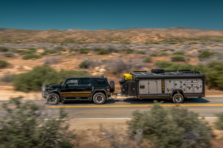 Exodus Rigs Capax: Garageable, Off-Grid-Capable Travel Trailer