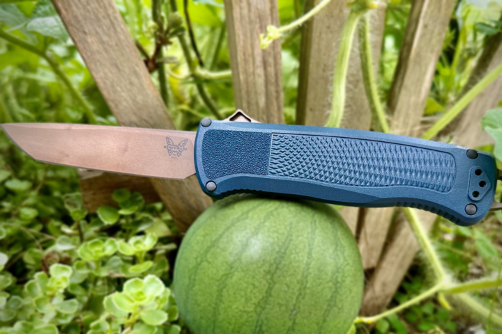 Benchmade Shootout OTF Knife Review | GearJunkie Tested