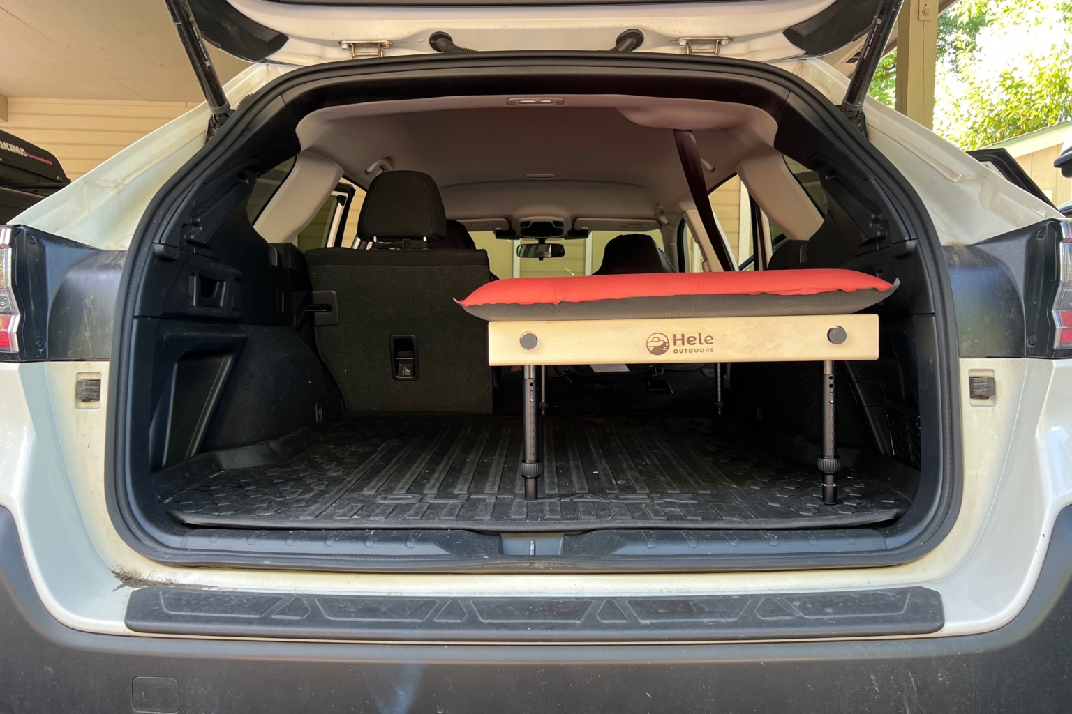 Hele Outdoors Hele Box Review: A Better Way to Sleep in Your Car ...