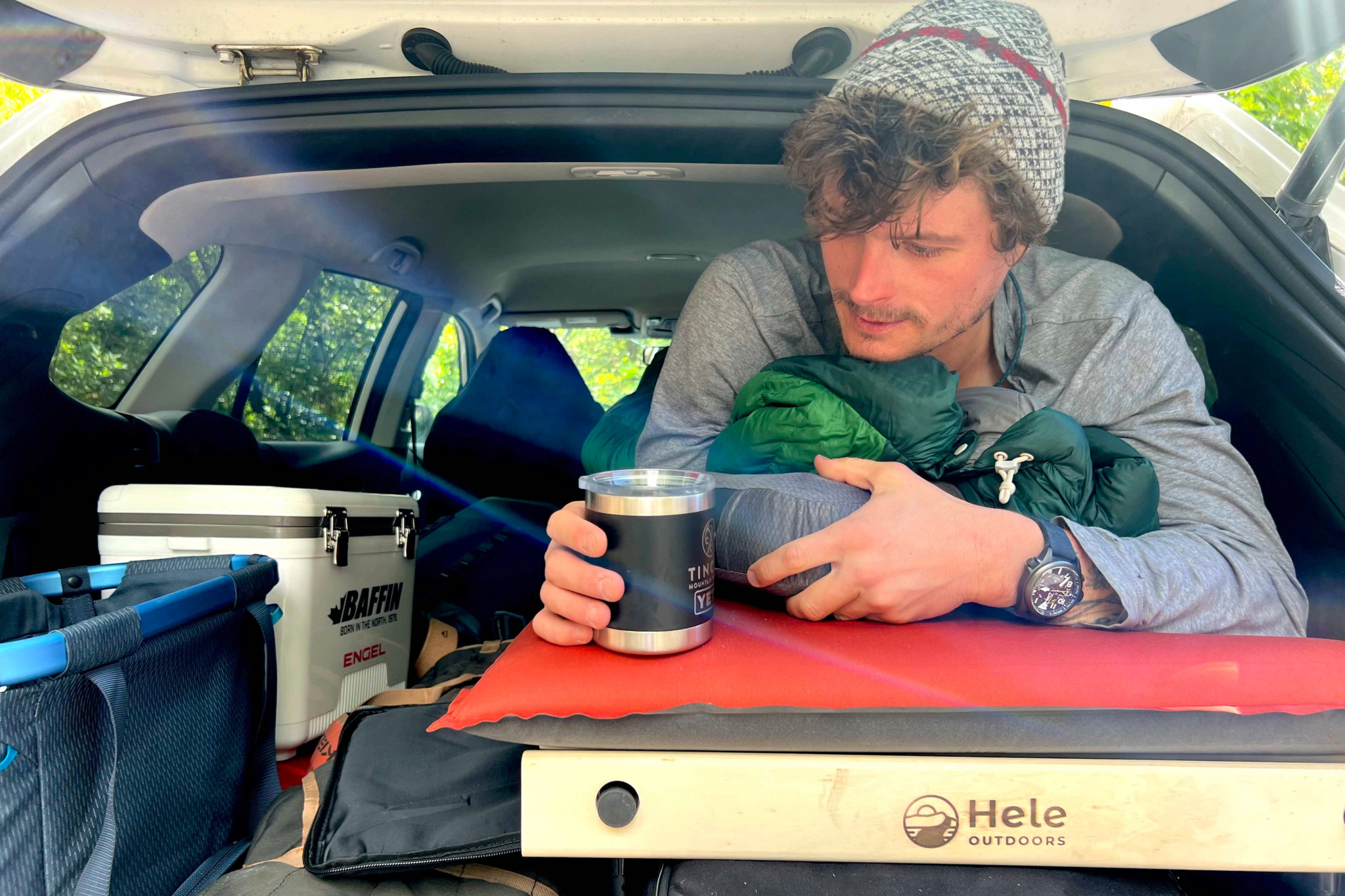 Hele Outdoors Hele Box Review: A Better Way to Sleep in Your Car ...