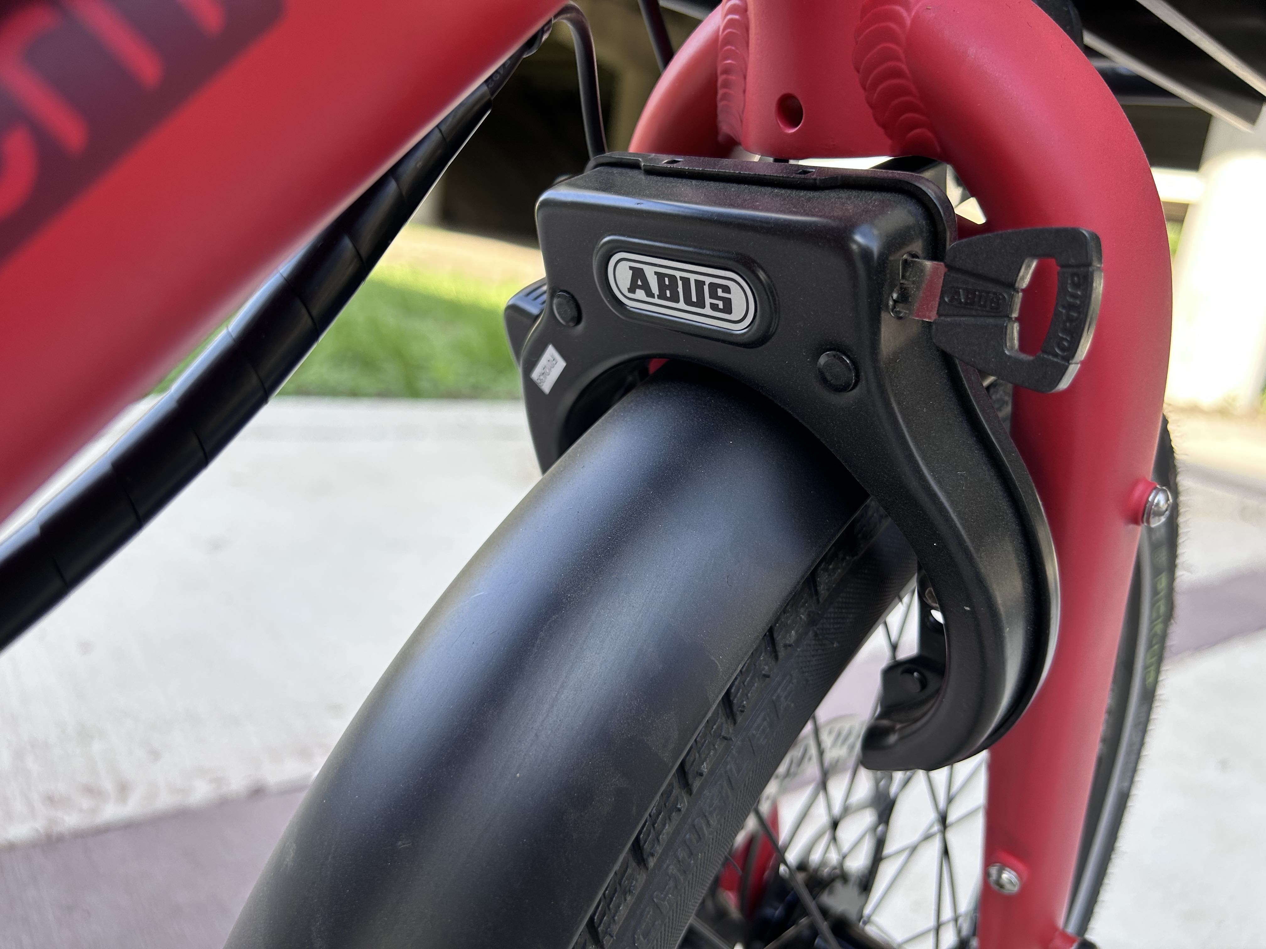 Tern Quick Haul Long Review: Affordable Cargo E-Bike Adept at Kid ...
