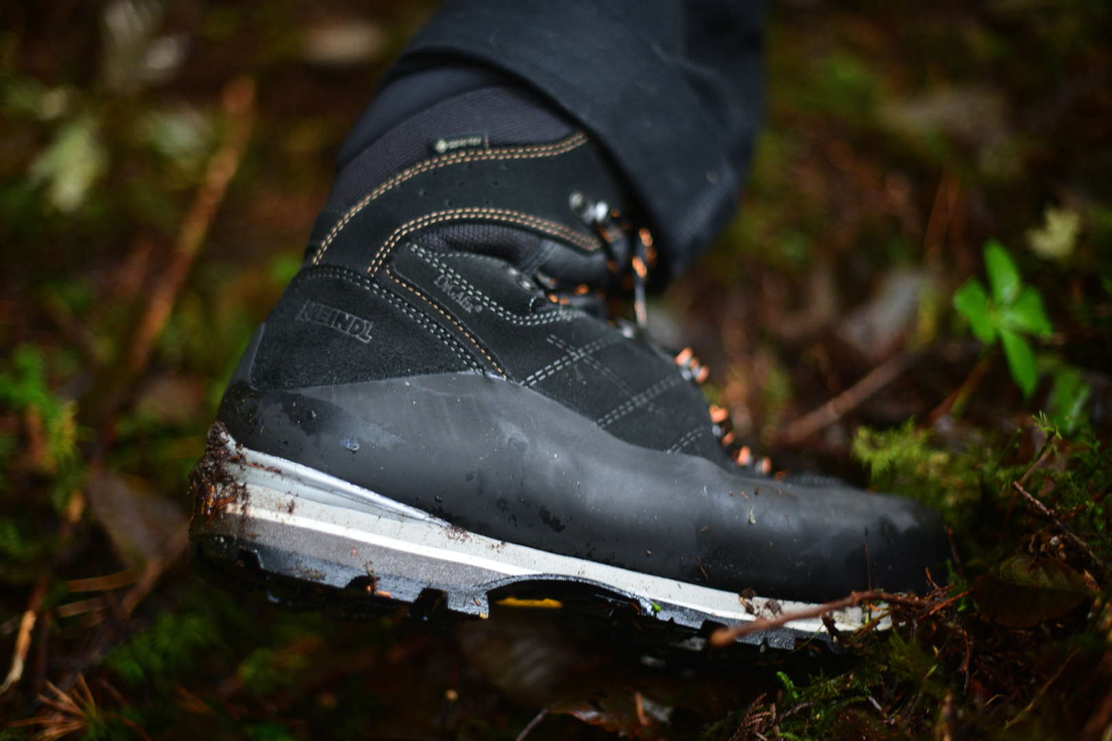 Meindl Air Revolution Alpine Pro 200 Review | GearJunkie Tested