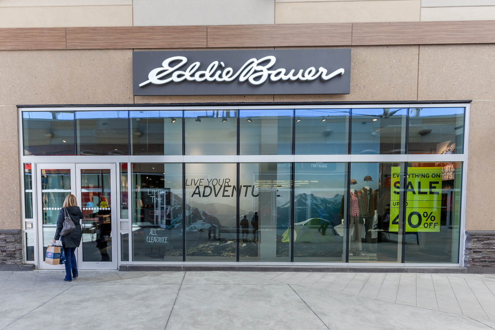 Eddie Bauer Faces Closure of All North American Stores | GearJunkie