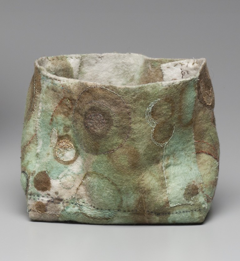 Ellen Solari : Sculptural Baskets