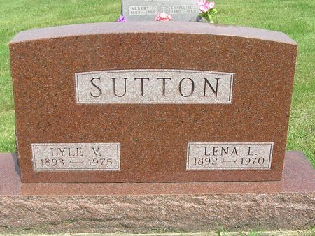 SUTTON, LYLE - Delaware County, Iowa | LYLE SUTTON - Iowa Gravestone Photos