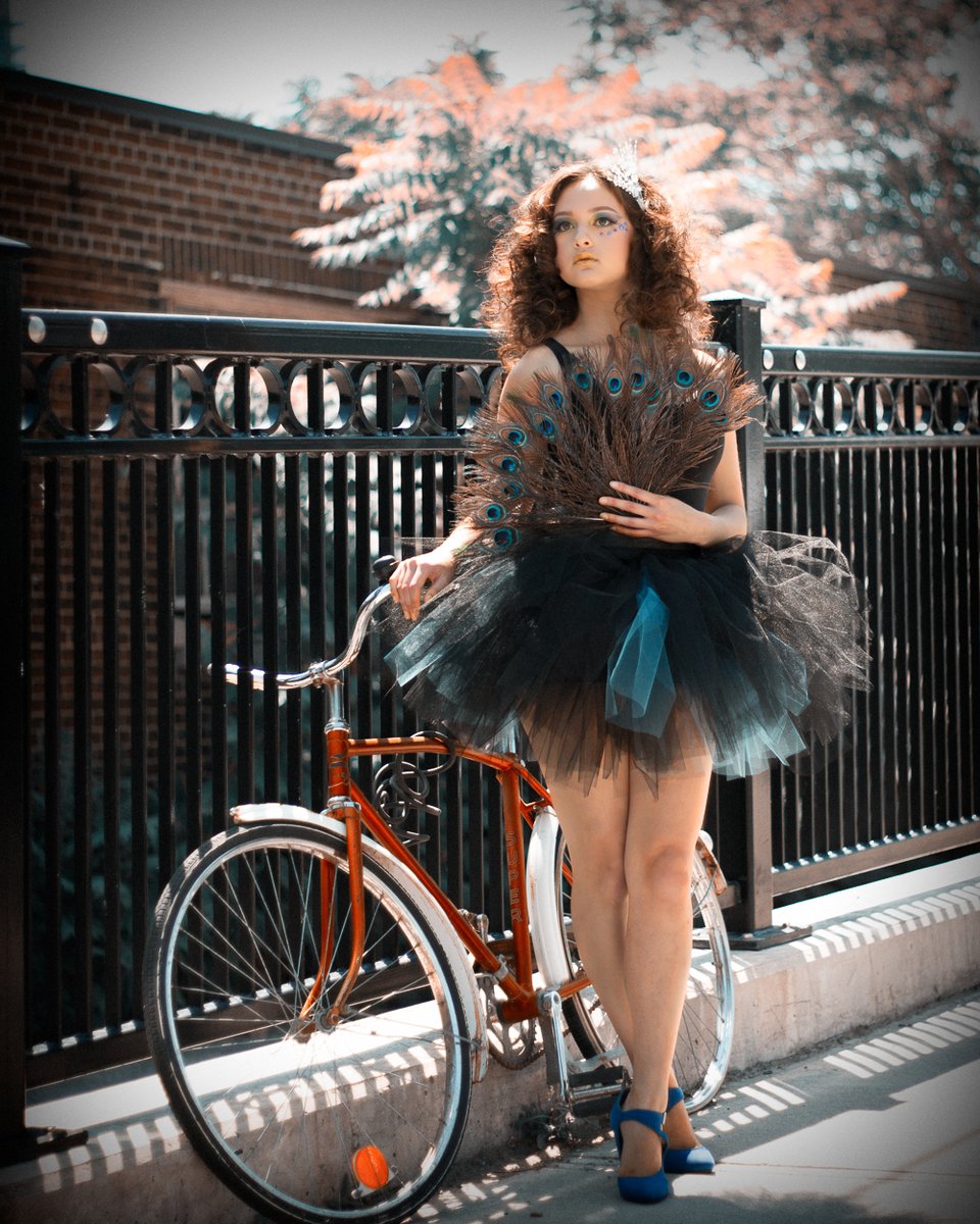 Photo by Jennifer Thompson, Putri Cikasari , Jessica Hyndman - Kavyar