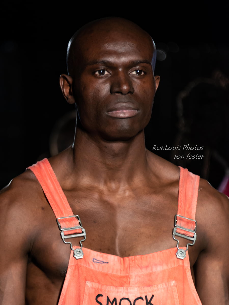 Photo by Ron Foster, Smock Me, Charles Lebon Mendy🇸🇳 - Kavyar