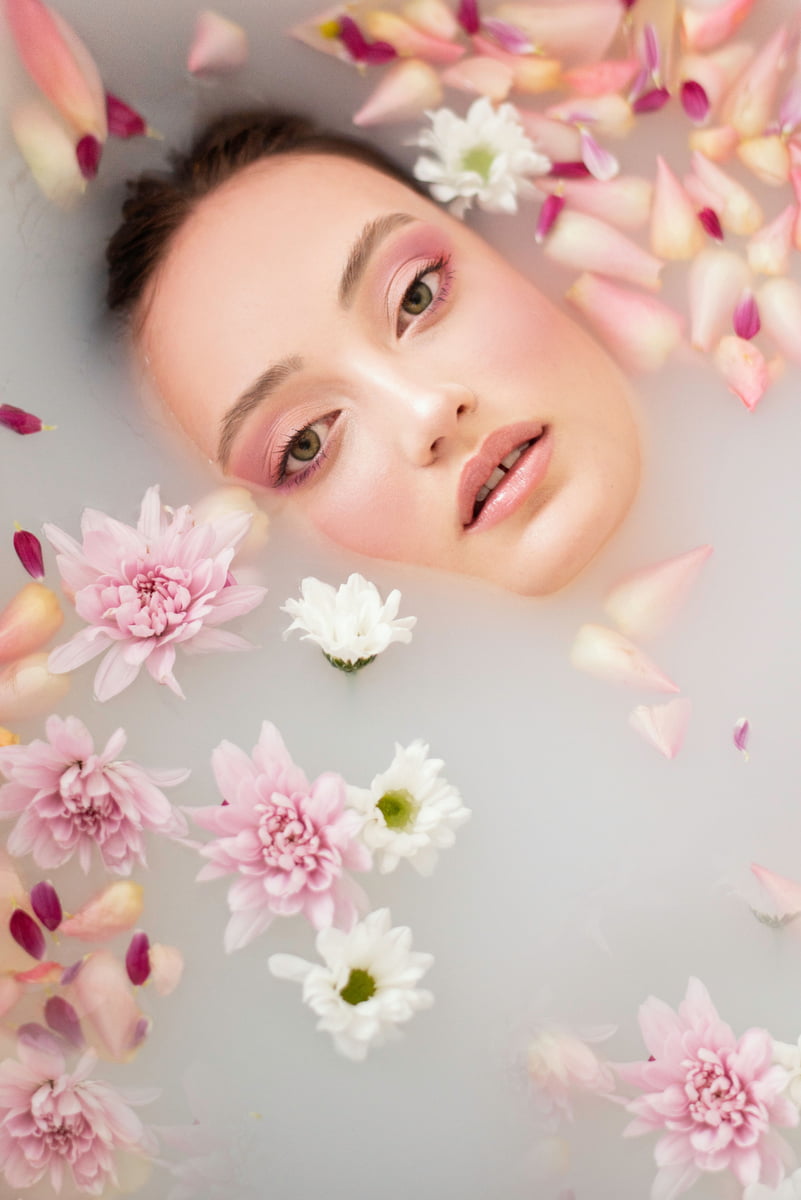 Photo by Melissa Kay, Marlena Krolik, Jessica Cutts - Kavyar