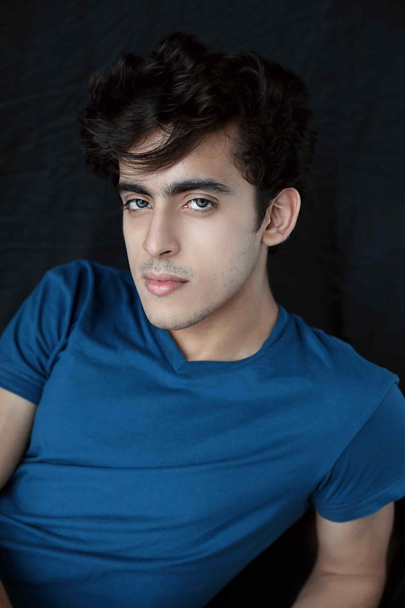 Photo by Visual Space - Kavyar