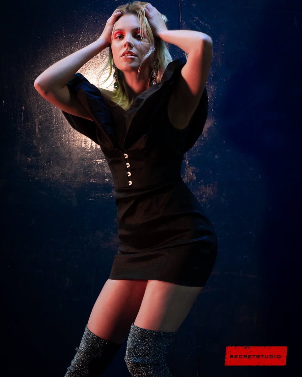 Photo by SECRETSTUDIO: John Leigh - Kavyar