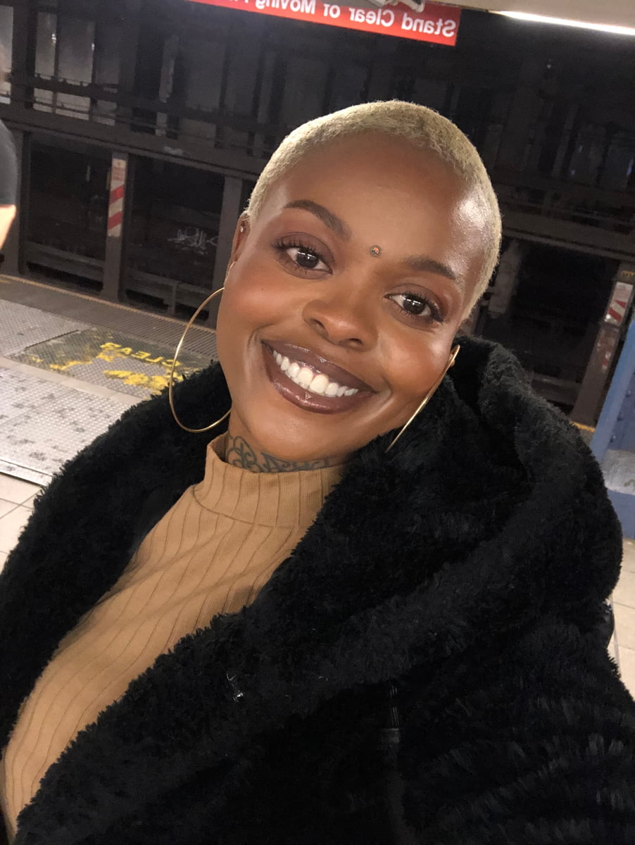 Ariel Brown - Kavyar