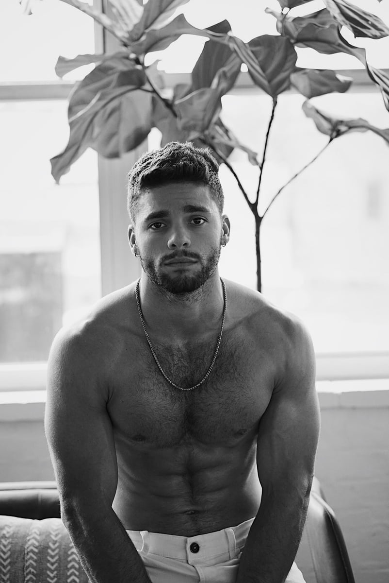 Photo by Robert Anthony, Alexe Restivo - Kavyar