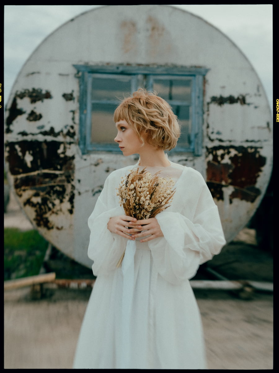 Photo by Alex Bond, Zhanna Lobova, Anna Akulova, Polina Espeon, Maria Zhukovskaya - Kavyar