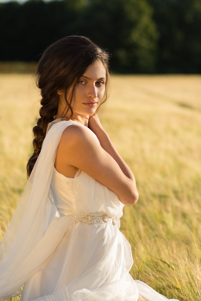 Photo by Makatza, Elizabeth Stanton, Ria Fantastic, Suzy Stockwin - Kavyar