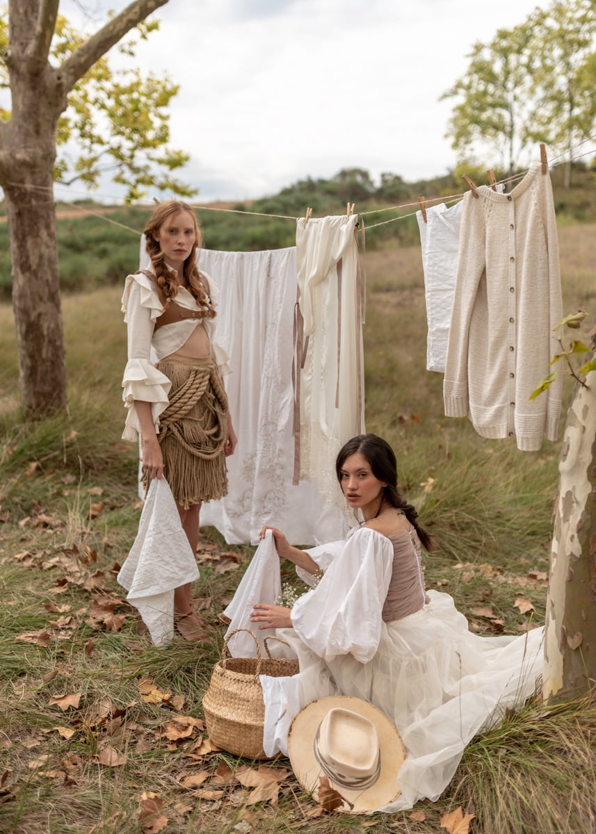 Photo by GEZNO Magazine, Alvar Paz, Judit Civit Rouge, Lis Vielma ...